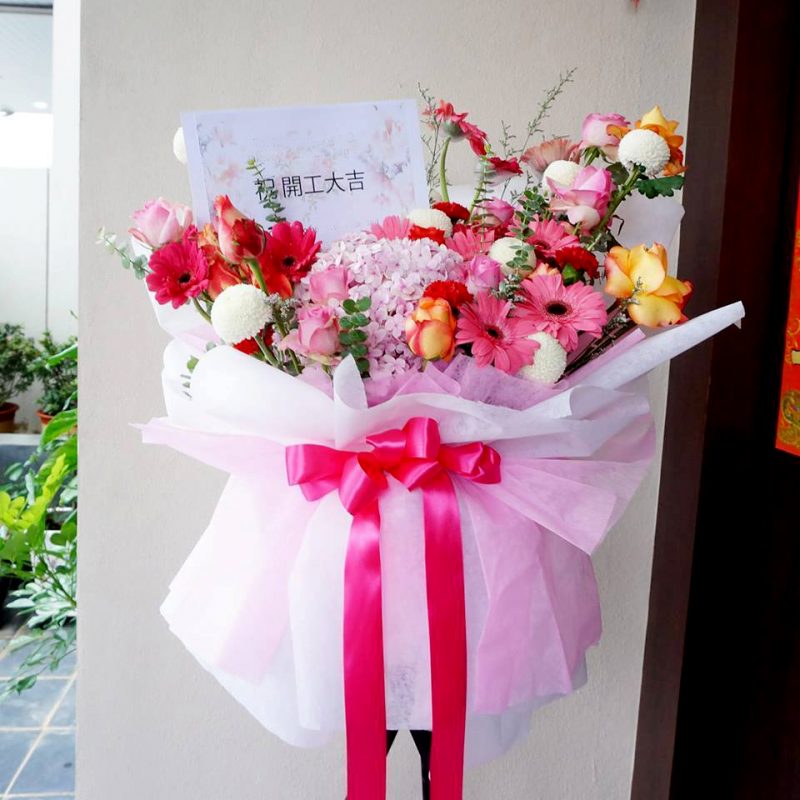 Congratulations Stand 06 - Lartiste - KL Florist
