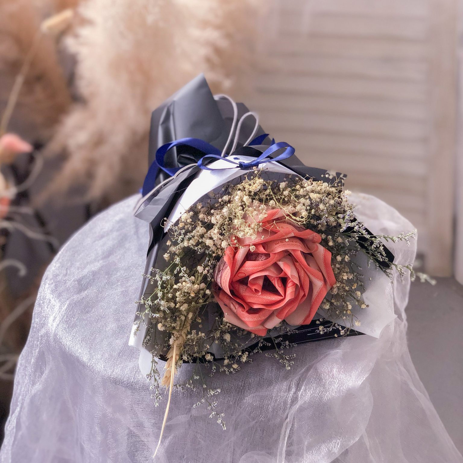 Cash Flower Bouquet 03 - Lartiste - KL Florist