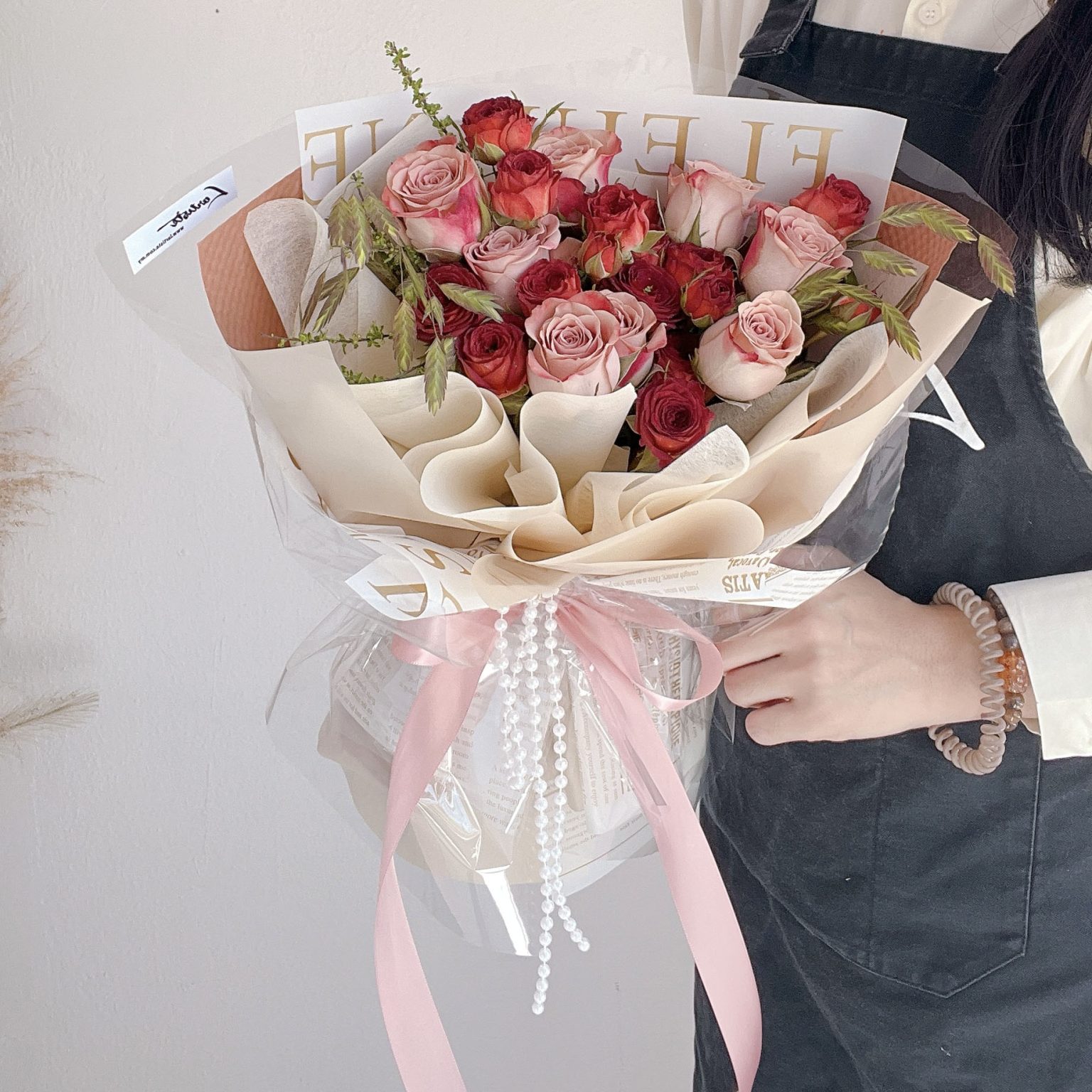 Mocha Delight - Lartiste - KL Florist